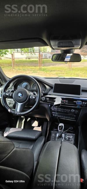 Белый БМВ Х5 2015 в Елгава, объемом двигателя 3.00 л и пробегом 257 тыс. км за 22000 €, фото 7 на AUTOMOTO.COM.LV