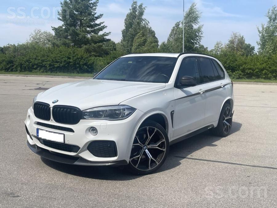 Balts BMW X5 2015 Rīga, ar dzinēja tilpumu 3.00 L un nobraukumu 193 tūkst. km par 24700 €, foto 32 vietnē AUTOMOTO.COM.LV