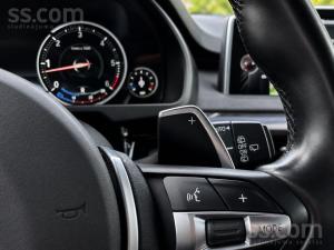 White BMW X5 2015 in Riga, with an engine capacity of 3.00 L and mileage of 238 thousand km for 21900 €, photo 29 on AUTOMOTO.COM.LV