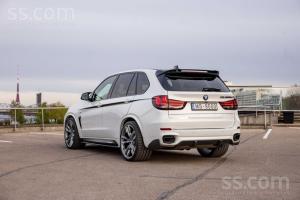 Balts BMW X5 2015 Rīga, ar dzinēja tilpumu 3.00 L un nobraukumu 63 tūkst. km par 25555 €, foto 9 vietnē AUTOMOTO.COM.LV