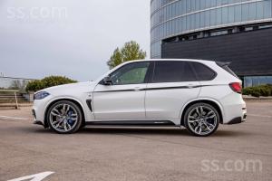 Balts BMW X5 2015 Rīga, ar dzinēja tilpumu 3.00 L un nobraukumu 63 tūkst. km par 25555 €, foto 10 vietnē AUTOMOTO.COM.LV