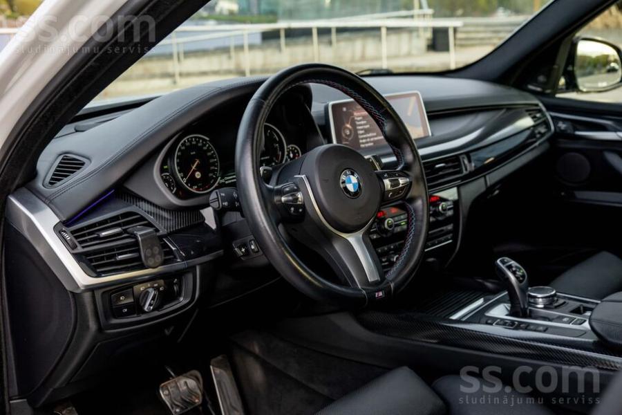 Balts BMW X5 2015 Rīga, ar dzinēja tilpumu 3.00 L un nobraukumu 63 tūkst. km par 25555 €, foto 15 vietnē AUTOMOTO.COM.LV