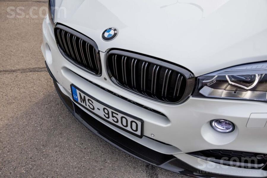 Balts BMW X5 2015 Rīga, ar dzinēja tilpumu 3.00 L un nobraukumu 63 tūkst. km par 25555 €, foto 19 vietnē AUTOMOTO.COM.LV