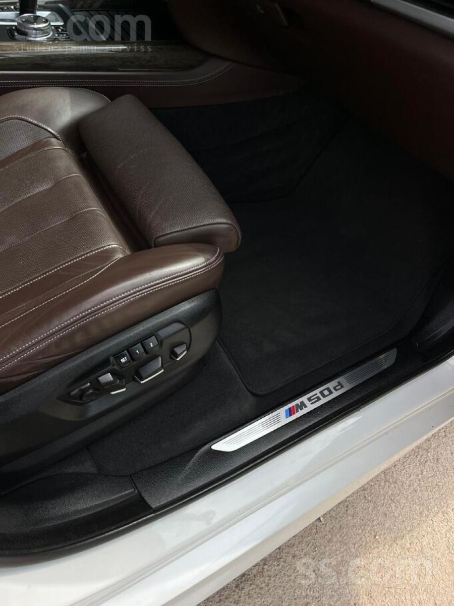 Balts BMW X5 2015 Ogre, ar dzinēja tilpumu 3.00 L un nobraukumu 142 tūkst. km par 24500 €, foto 10 vietnē AUTOMOTO.COM.LV