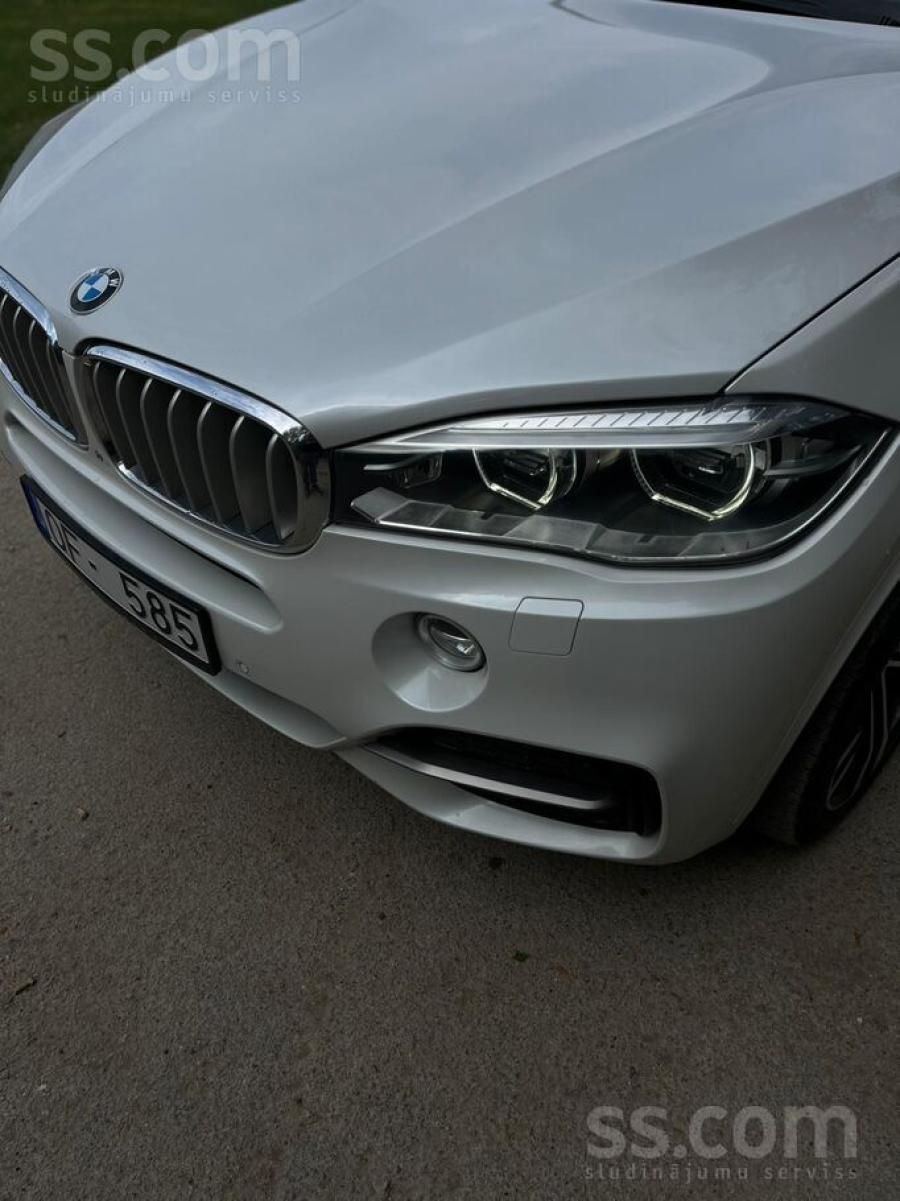 Balts BMW X5 2015 Ogre, ar dzinēja tilpumu 3.00 L un nobraukumu 142 tūkst. km par 24500 €, foto 13 vietnē AUTOMOTO.COM.LV