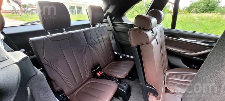 White BMW X5 2015 in Riga, with an engine capacity of 3.00 L and mileage of 184 thousand km for 22300 €, photo 11 on AUTOMOTO.COM.LV