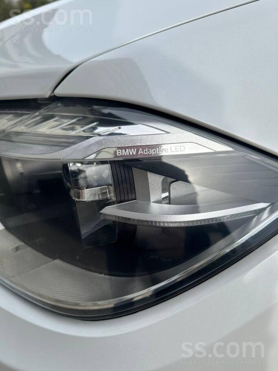 White BMW X5 2015 in Riga, with an engine capacity of 3.00 L and mileage of 142 thousand km for 25500 €, photo 13 on AUTOMOTO.COM.LV