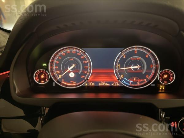 Balts BMW X5 2015 Rīga, ar dzinēja tilpumu 3.00 L un nobraukumu 149 tūkst. km par 25500 €, foto 8 vietnē AUTOMOTO.COM.LV