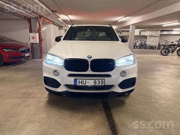 Balts BMW X5 2015 Rīga, ar dzinēja tilpumu 3.00 L un nobraukumu 150 tūkst. km par 26000 €, foto 4 vietnē AUTOMOTO.COM.LV