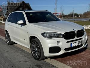 White BMW X5 2015 in Jelgava, with an engine capacity of 3.00 L and mileage of 276 thousand km for 19650 €, photo 18 on AUTOMOTO.COM.LV
