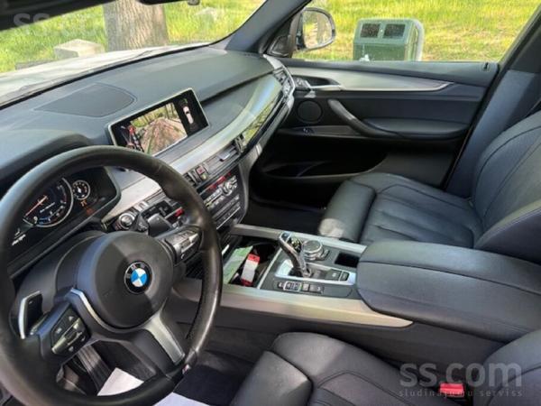 Balts BMW X5 2015 Jelgava, ar dzinēja tilpumu 3.00 L un nobraukumu 0 tūkst. km par 17950 €, foto 4 vietnē AUTOMOTO.COM.LV