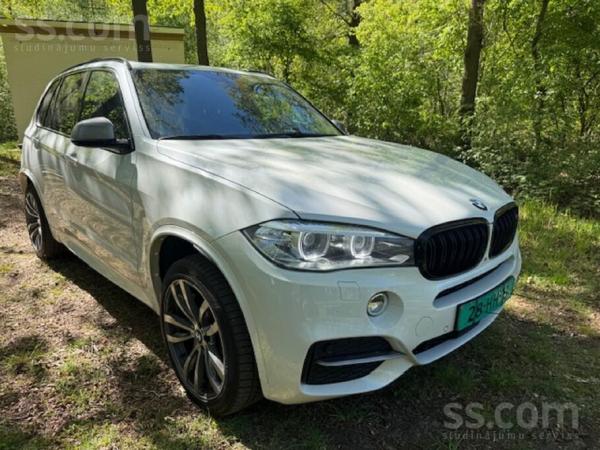 Balts BMW X5 2015 Jelgava, ar dzinēja tilpumu 3.00 L un nobraukumu 0 tūkst. km par 17950 €, foto 5 vietnē AUTOMOTO.COM.LV