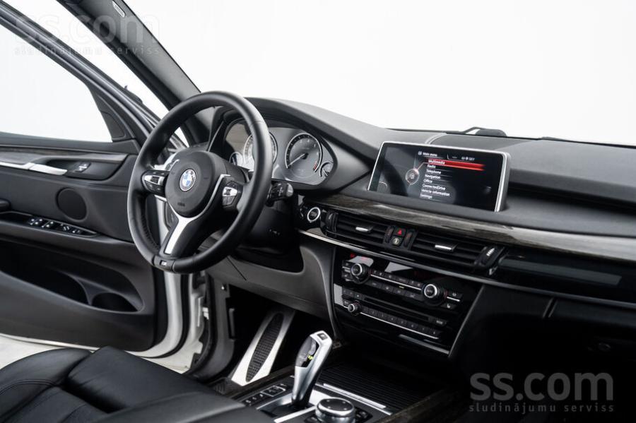 Balts BMW X5 2015 Rīga, ar dzinēja tilpumu 2.00 L un nobraukumu 189 tūkst. km par 23499 €, foto 12 vietnē AUTOMOTO.COM.LV