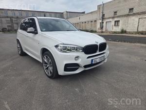 Белый БМВ Х5 2015 в Рига, объемом двигателя 3.00 л и пробегом 230 тыс. км за 25500 €, фото  на AUTOMOTO.COM.LV