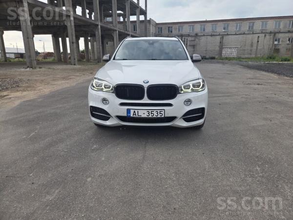 Balts BMW X5 2015 Rīga, ar dzinēja tilpumu 3.00 L un nobraukumu 230 tūkst. km par 25500 €, foto 2 vietnē AUTOMOTO.COM.LV