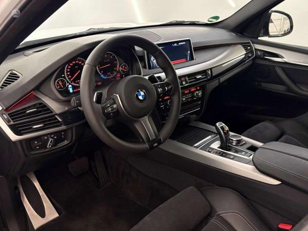 White BMW X5 2015 in Marijampole, with an engine capacity of 2.99 L and mileage of 246 thousand km for 19750 €, photo 2 on AUTOMOTO.COM.LV