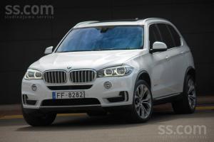 White BMW X5 2015 in Riga, with an engine capacity of 3.00 L and mileage of 230 thousand km for 20800 €, photo  on AUTOMOTO.COM.LV