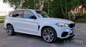 Balts BMW X5 2015 Rīga, ar dzinēja tilpumu 3.00 L un nobraukumu 182 tūkst. km par 15900 €, foto 4 vietnē AUTOMOTO.COM.LV