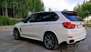 Balts BMW X5 2015 Rīga, ar dzinēja tilpumu 3.00 L un nobraukumu 182 tūkst. km par 15900 €, foto 7 vietnē AUTOMOTO.COM.LV