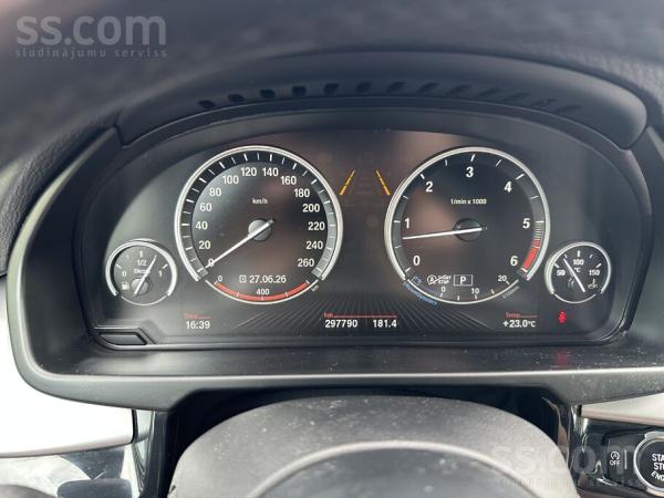 Balts BMW X5 2015 Jēkabpils, ar dzinēja tilpumu 4.00 L un nobraukumu 298 tūkst. km par 18250 €, foto 8 vietnē AUTOMOTO.COM.LV