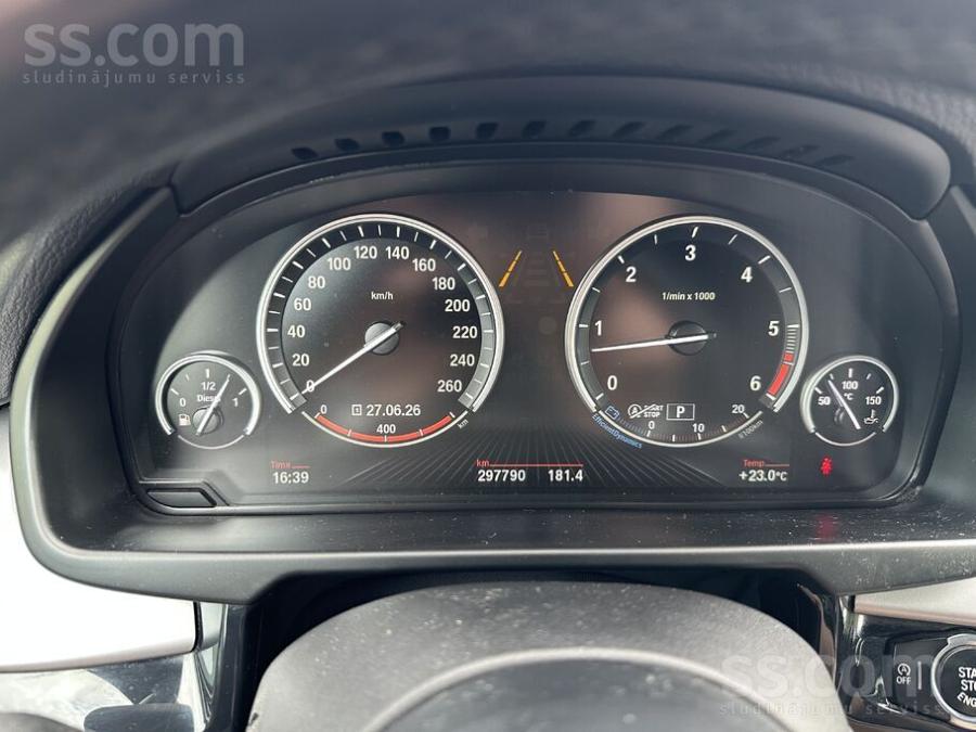 Balts BMW X5 2015 Jēkabpils, ar dzinēja tilpumu 4.00 L un nobraukumu 298 tūkst. km par 18250 €, foto 9 vietnē AUTOMOTO.COM.LV