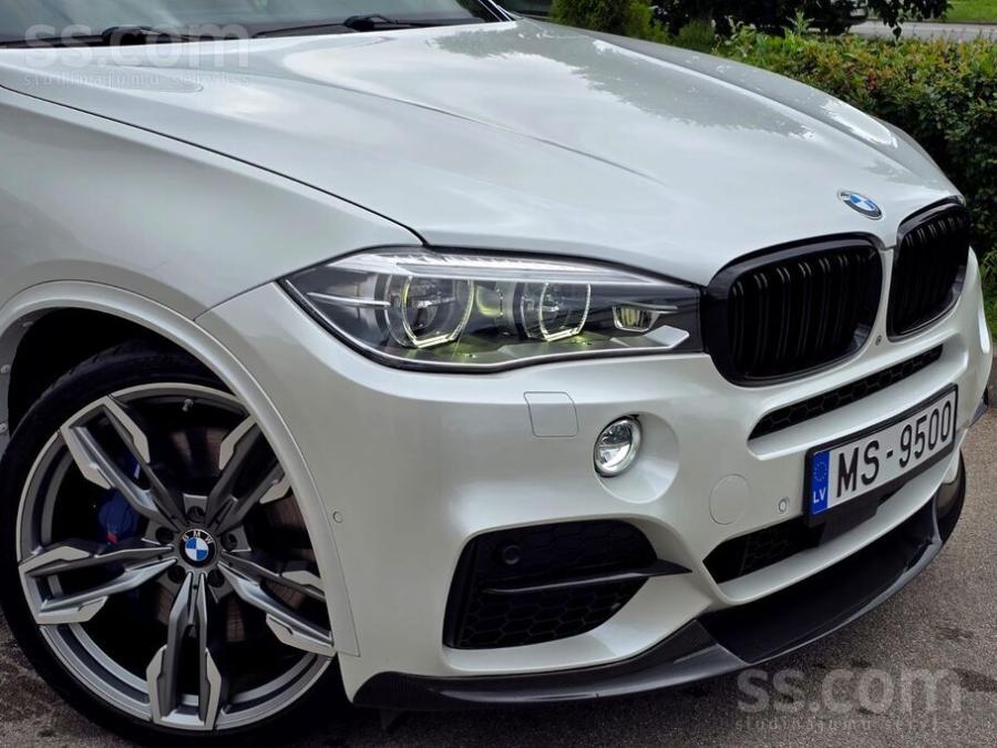 White BMW X5 2015 in Riga, with an engine capacity of 3.00 L and mileage of 64 thousand km for 34000 €, photo 8 on AUTOMOTO.COM.LV