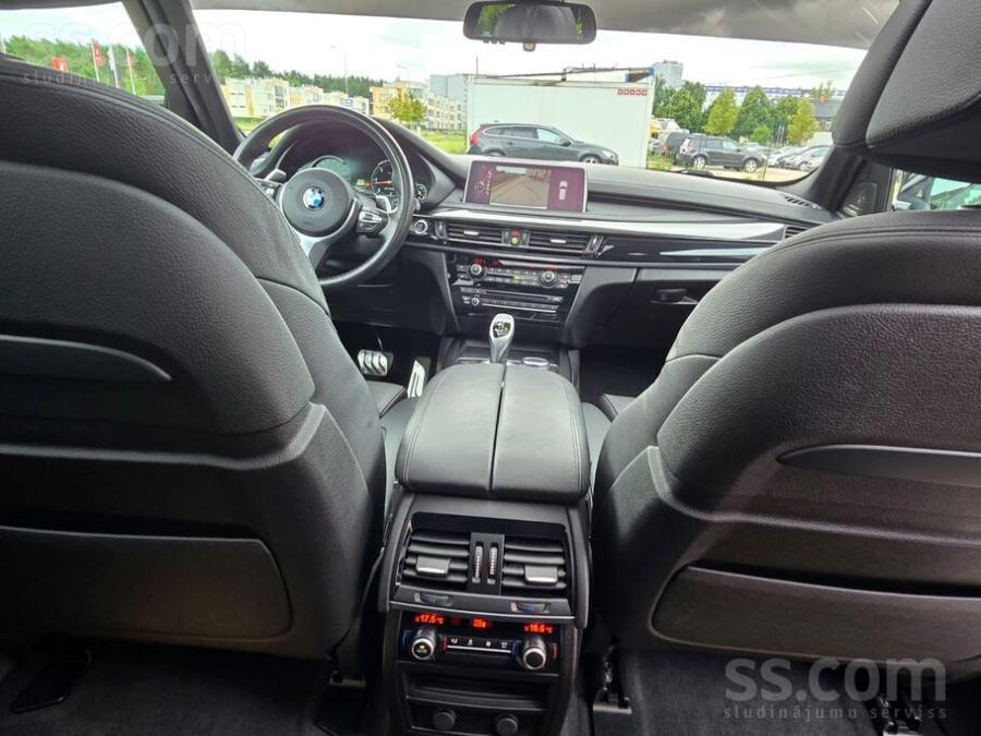White BMW X5 2015 in Riga, with an engine capacity of 3.00 L and mileage of 64 thousand km for 34000 €, photo 17 on AUTOMOTO.COM.LV