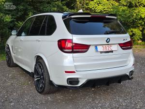 White BMW X5 2015 in Vilnius, with an engine capacity of 4.40 L and mileage of 215 thousand km for 19000 €, photo 5 on AUTOMOTO.COM.LV