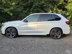 White BMW X5 2015 in Vilnius, with an engine capacity of 4.40 L and mileage of 215 thousand km for 19000 €, photo 14 on AUTOMOTO.COM.LV