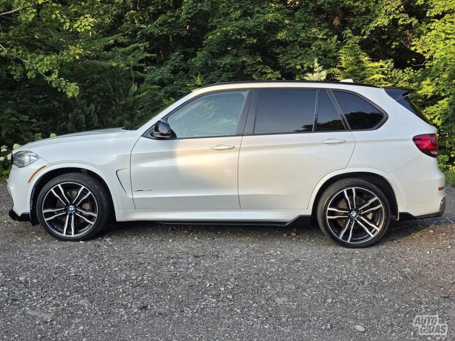White BMW X5 2015 in Vilnius, with an engine capacity of 4.40 L and mileage of 215 thousand km for 19000 €, photo 14 on AUTOMOTO.COM.LV