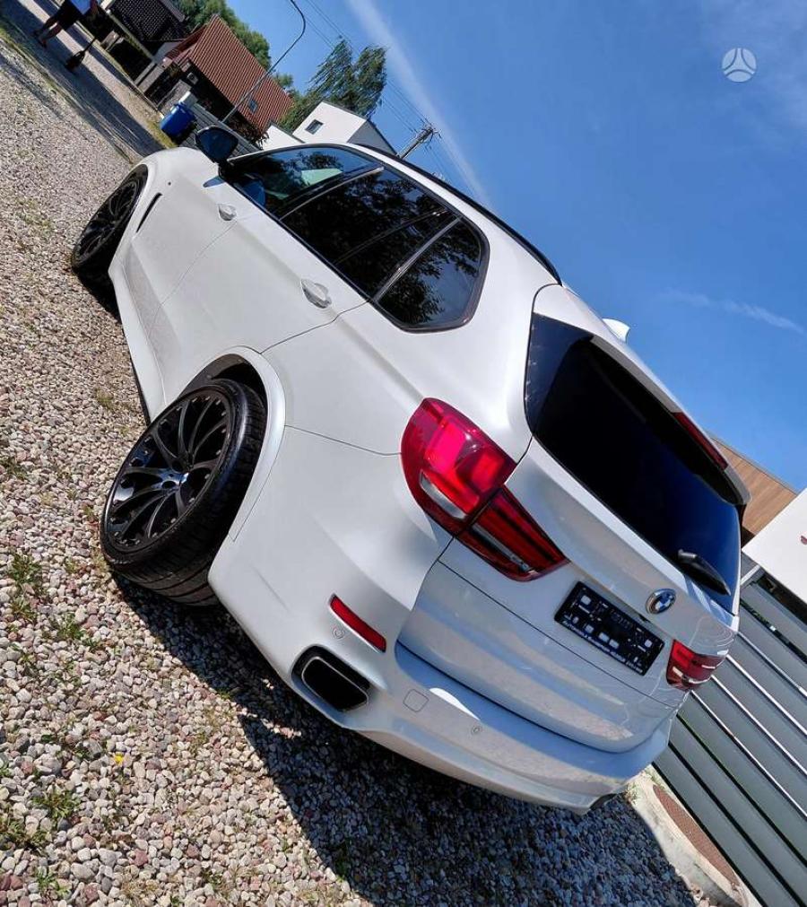 Balts BMW X5 2015 Vilkaviškis, ar dzinēja tilpumu 2.99 L un nobraukumu 235 tūkst. km par 19850 €, foto 8 vietnē AUTOMOTO.COM.LV