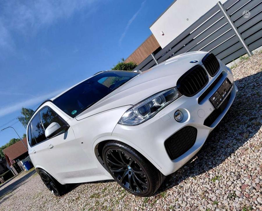 Balts BMW X5 2015 Vilkaviškis, ar dzinēja tilpumu 2.99 L un nobraukumu 235 tūkst. km par 19850 €, foto 16 vietnē AUTOMOTO.COM.LV