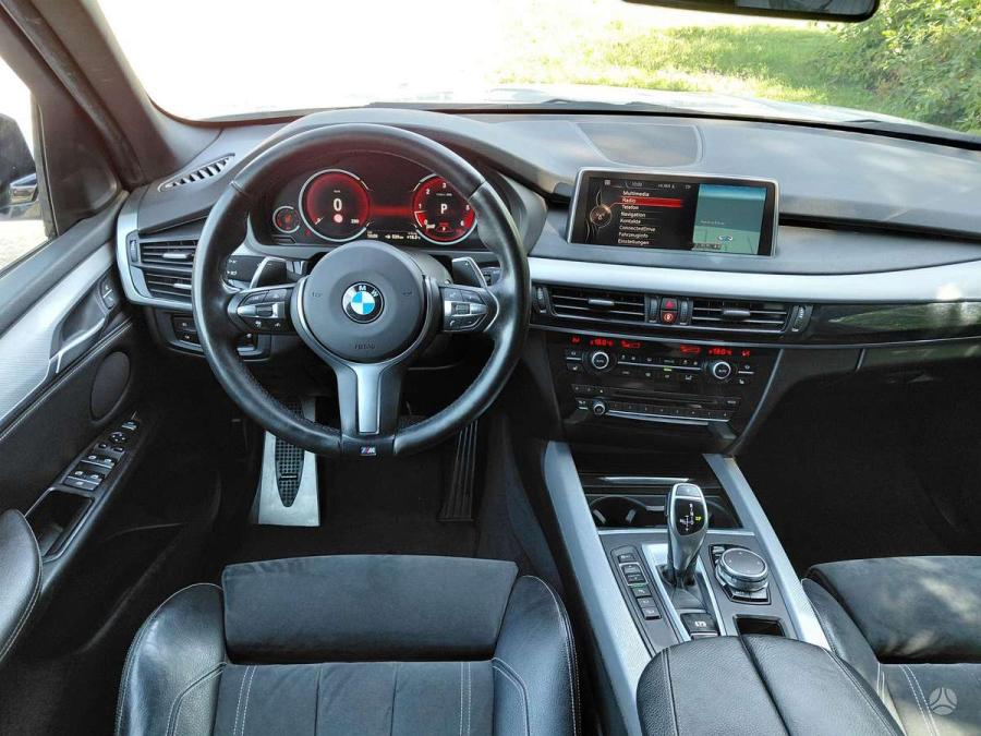 Balts BMW X5 2015 Vilkaviškis, ar dzinēja tilpumu 2.99 L un nobraukumu 235 tūkst. km par 19850 €, foto 30 vietnē AUTOMOTO.COM.LV