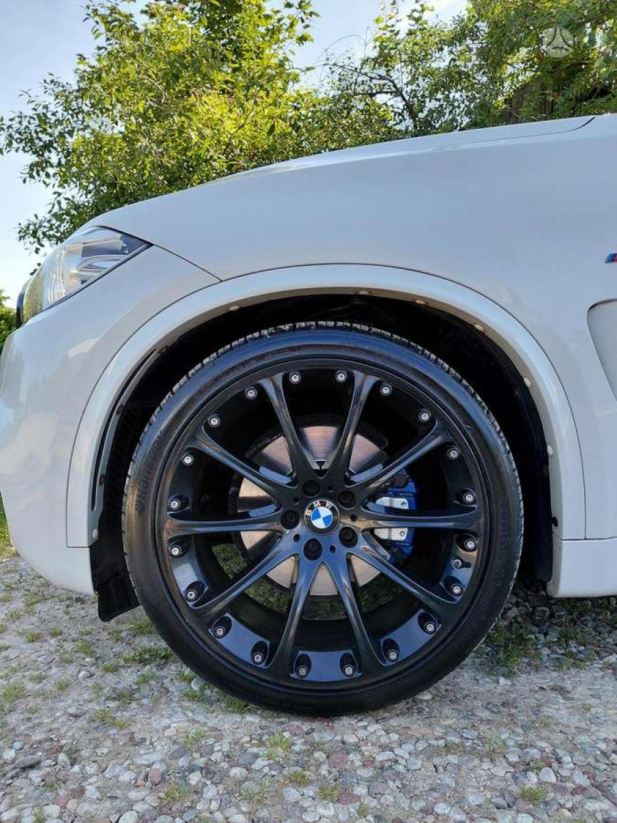 Balts BMW X5 2015 Vilkaviškis, ar dzinēja tilpumu 2.99 L un nobraukumu 235 tūkst. km par 19850 €, foto 48 vietnē AUTOMOTO.COM.LV