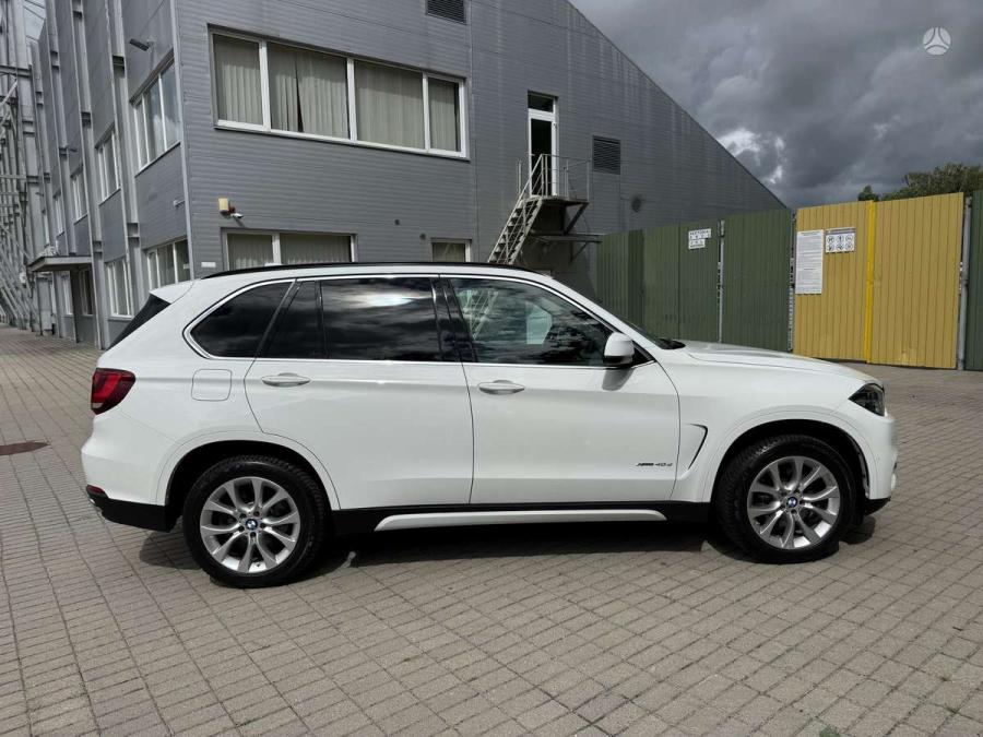 Balts BMW X5 2015 Marijampole, ar dzinēja tilpumu 2.99 L un nobraukumu 226 tūkst. km par 16500 €, foto 8 vietnē AUTOMOTO.COM.LV