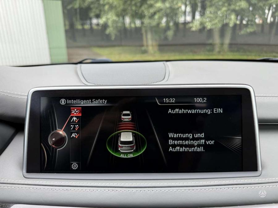 White BMW X5 2015 in Marijampole, with an engine capacity of 2.99 L and mileage of 226 thousand km for 16500 €, photo 19 on AUTOMOTO.COM.LV