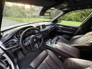 Balts BMW X5 2015 Rīga, ar dzinēja tilpumu 3.00 L un nobraukumu 350 tūkst. km par 15950 €, foto 6 vietnē AUTOMOTO.COM.LV