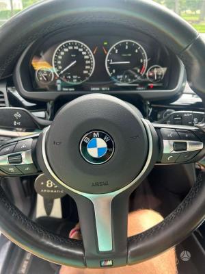 White BMW X5 2015 in Marijampole, with an engine capacity of 2.00 L and mileage of 243 thousand km for 17500 €, photo 4 on AUTOMOTO.COM.LV