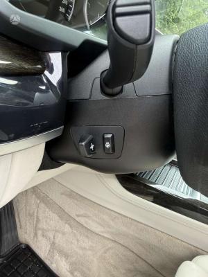 White BMW X5 2015 in Marijampole, with an engine capacity of 2.99 L and mileage of 226 thousand km for 16300 €, photo 13 on AUTOMOTO.COM.LV