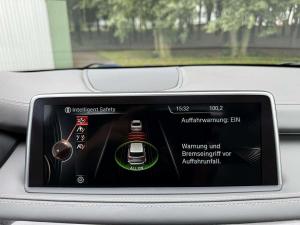 White BMW X5 2015 in Marijampole, with an engine capacity of 2.99 L and mileage of 226 thousand km for 16300 €, photo 15 on AUTOMOTO.COM.LV
