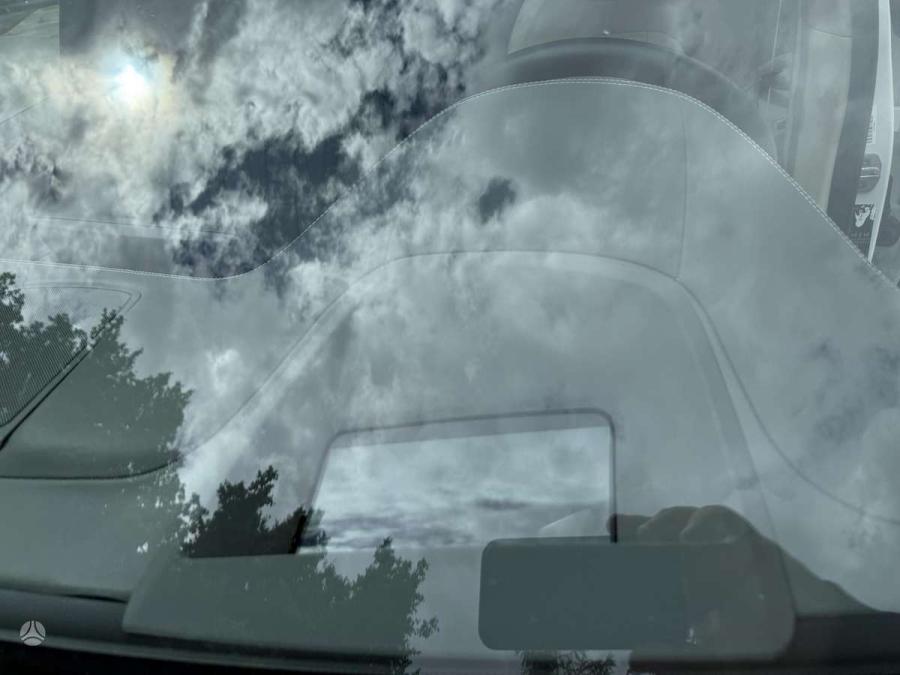 White BMW X5 2015 in Marijampole, with an engine capacity of 2.99 L and mileage of 226 thousand km for 16300 €, photo 17 on AUTOMOTO.COM.LV