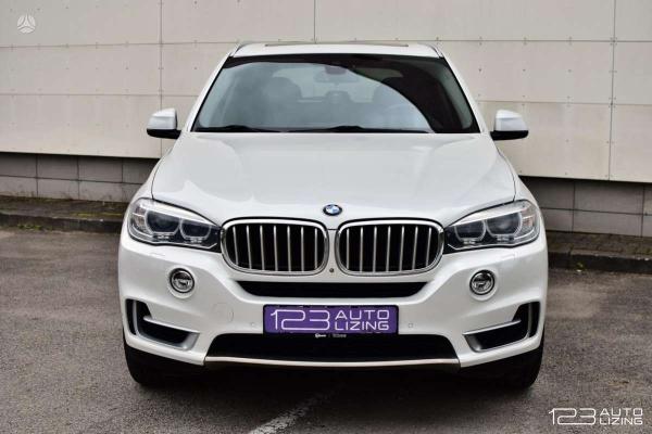 White BMW X5 2015 in Kretinga, with an engine capacity of 4.40 L and mileage of 239 thousand km for 11999 €, photo 3 on AUTOMOTO.COM.LV