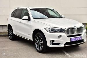 White BMW X5 2015 in Kretinga, with an engine capacity of 4.40 L and mileage of 239 thousand km for 11999 €, photo 6 on AUTOMOTO.COM.LV