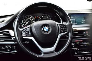 White BMW X5 2015 in Kretinga, with an engine capacity of 4.40 L and mileage of 239 thousand km for 11999 €, photo 29 on AUTOMOTO.COM.LV