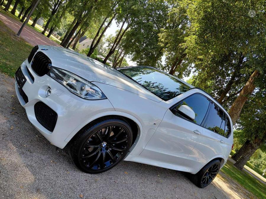 Balts BMW X5 2015 Vilkaviškis, ar dzinēja tilpumu 2.99 L un nobraukumu 235 tūkst. km par 19500 €, foto 5 vietnē AUTOMOTO.COM.LV