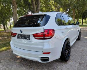 Balts BMW X5 2015 Vilkaviškis, ar dzinēja tilpumu 2.99 L un nobraukumu 235 tūkst. km par 19500 €, foto 13 vietnē AUTOMOTO.COM.LV