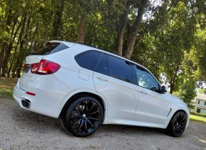 Balts BMW X5 2015 Vilkaviškis, ar dzinēja tilpumu 2.99 L un nobraukumu 235 tūkst. km par 19500 €, foto 15 vietnē AUTOMOTO.COM.LV