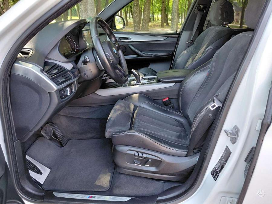 Balts BMW X5 2015 Vilkaviškis, ar dzinēja tilpumu 2.99 L un nobraukumu 235 tūkst. km par 19500 €, foto 22 vietnē AUTOMOTO.COM.LV