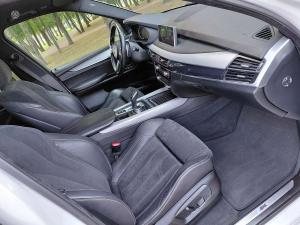 Balts BMW X5 2015 Vilkaviškis, ar dzinēja tilpumu 2.99 L un nobraukumu 235 tūkst. km par 19500 €, foto 35 vietnē AUTOMOTO.COM.LV