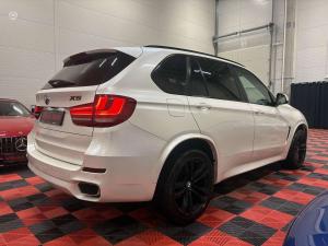 White BMW X5 2015 in Vilnius, with an engine capacity of 2.98 L and mileage of 186 thousand km for 16500 €, photo 5 on AUTOMOTO.COM.LV
